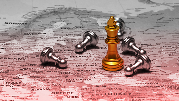 Focus under the hood, not the headlines - Tal Reback | Livewire